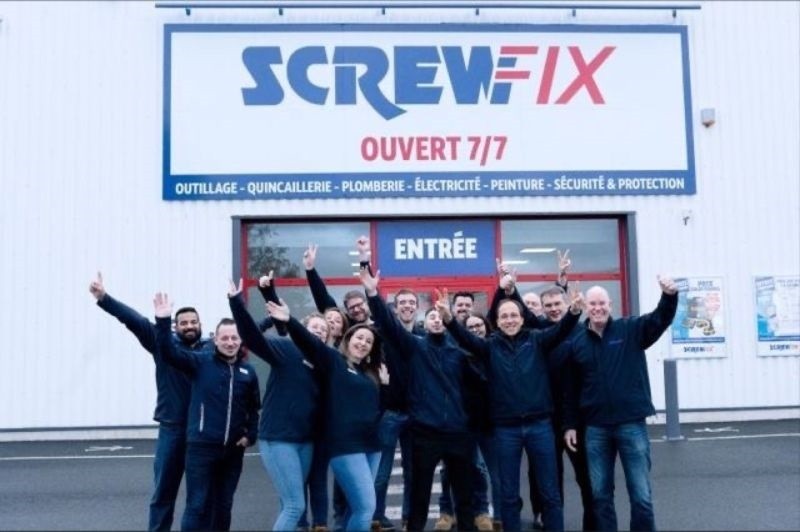 Screwfix ouvre dans le Nord… sans se dévoiler | Zepros Bati